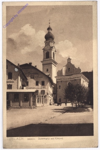 Toblach, Dorfplatz mit Kirche - Numismatik & Schmuck Walkner